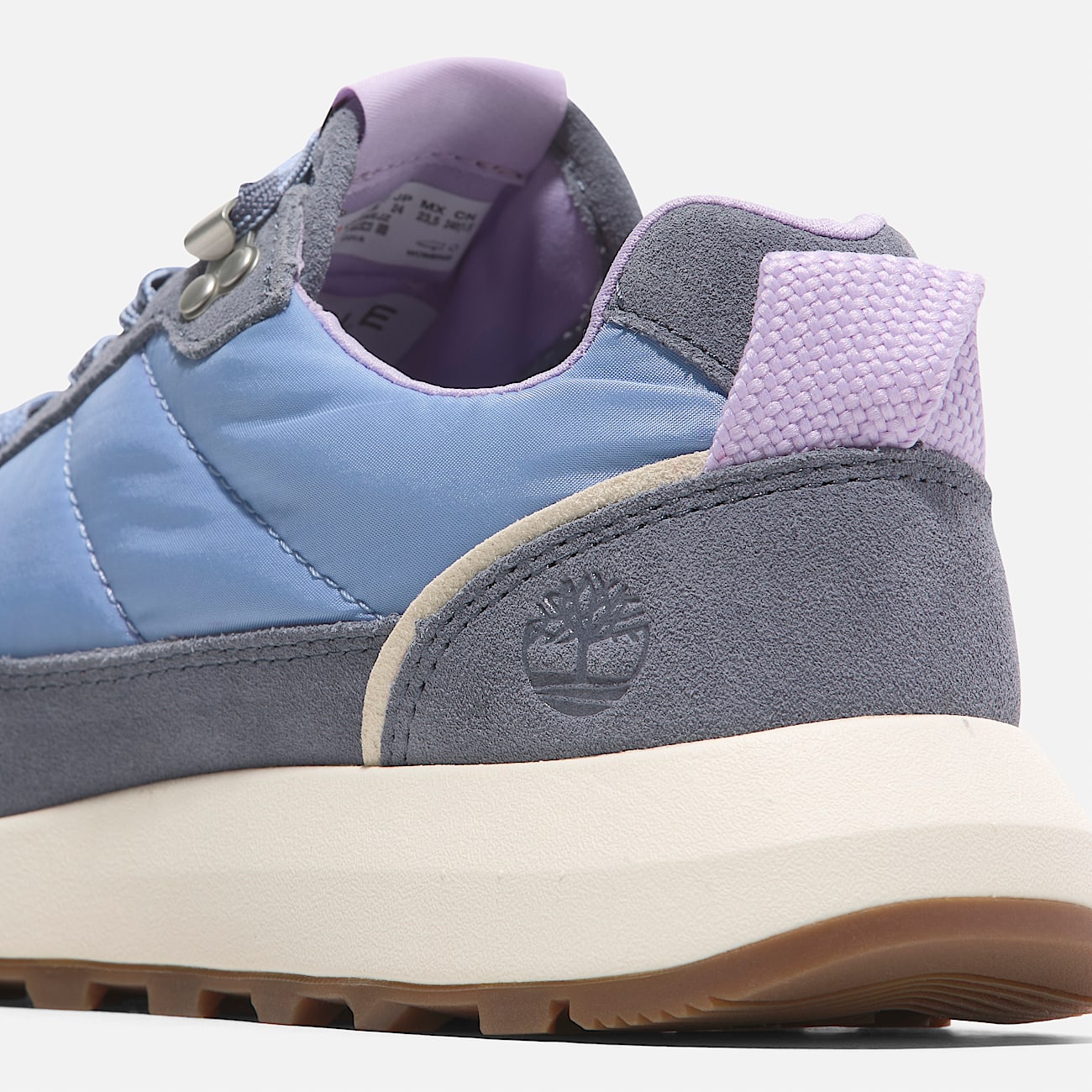 Retro Swift Low Lace-Up Trainer for Women in Light Blue