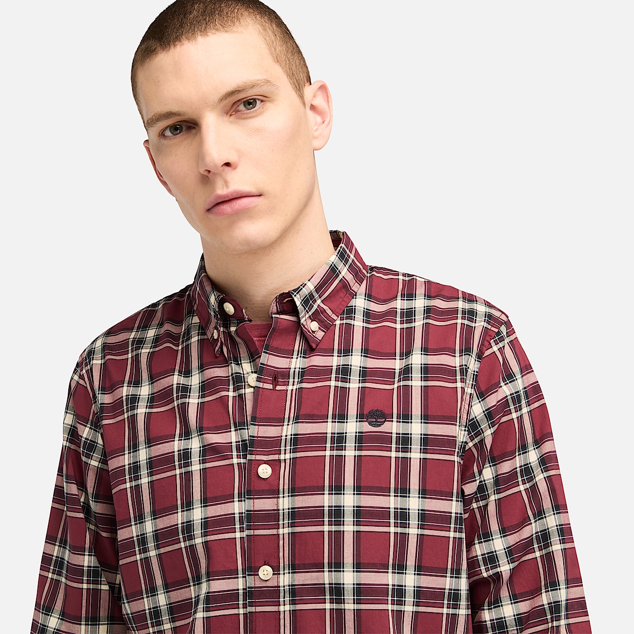 Chemise à carreaux en popeline extensible pour homme en rouge